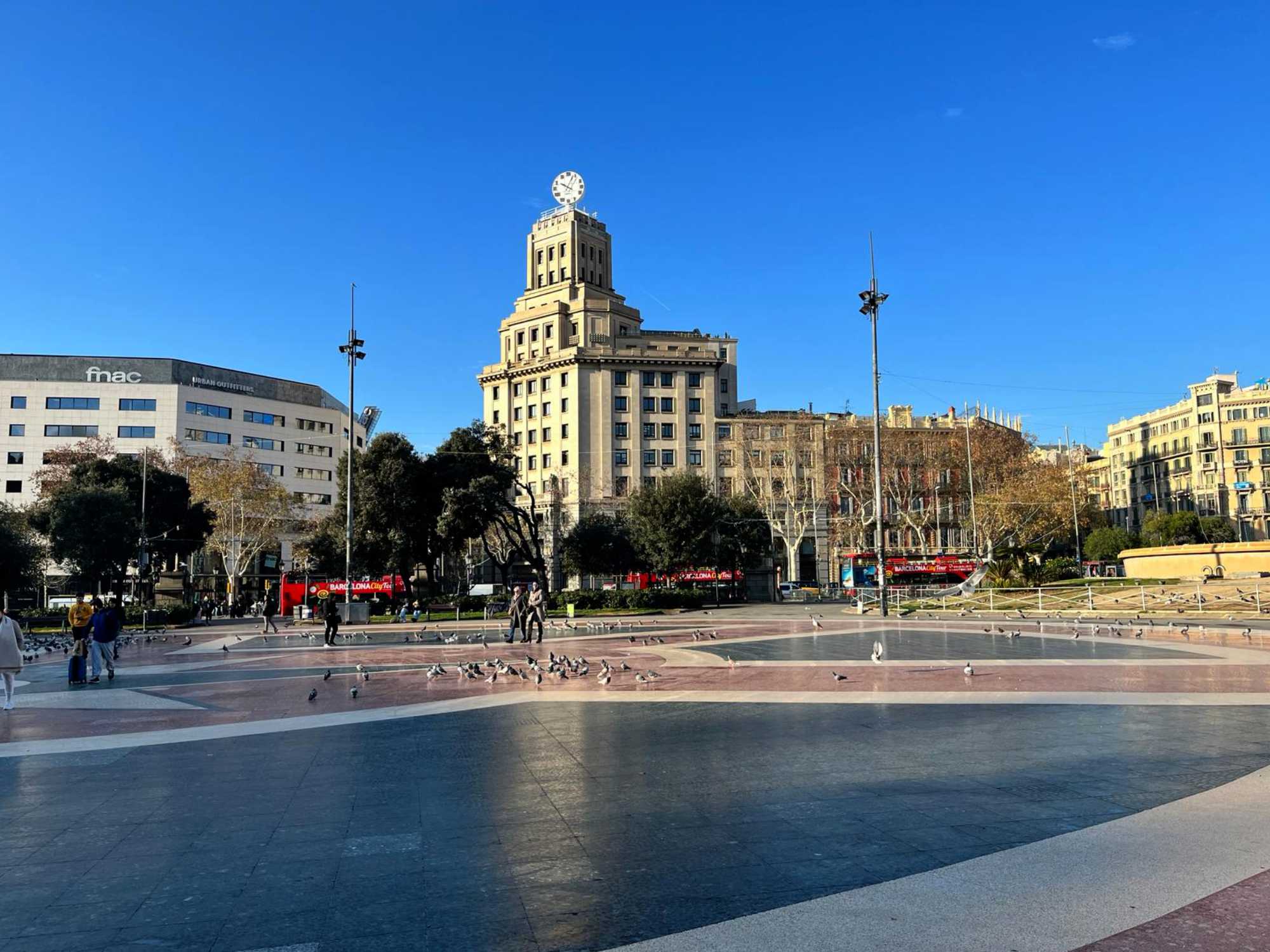Plaça de Catalunya in Barcelona: informatie en tips - Barcelona met Marta